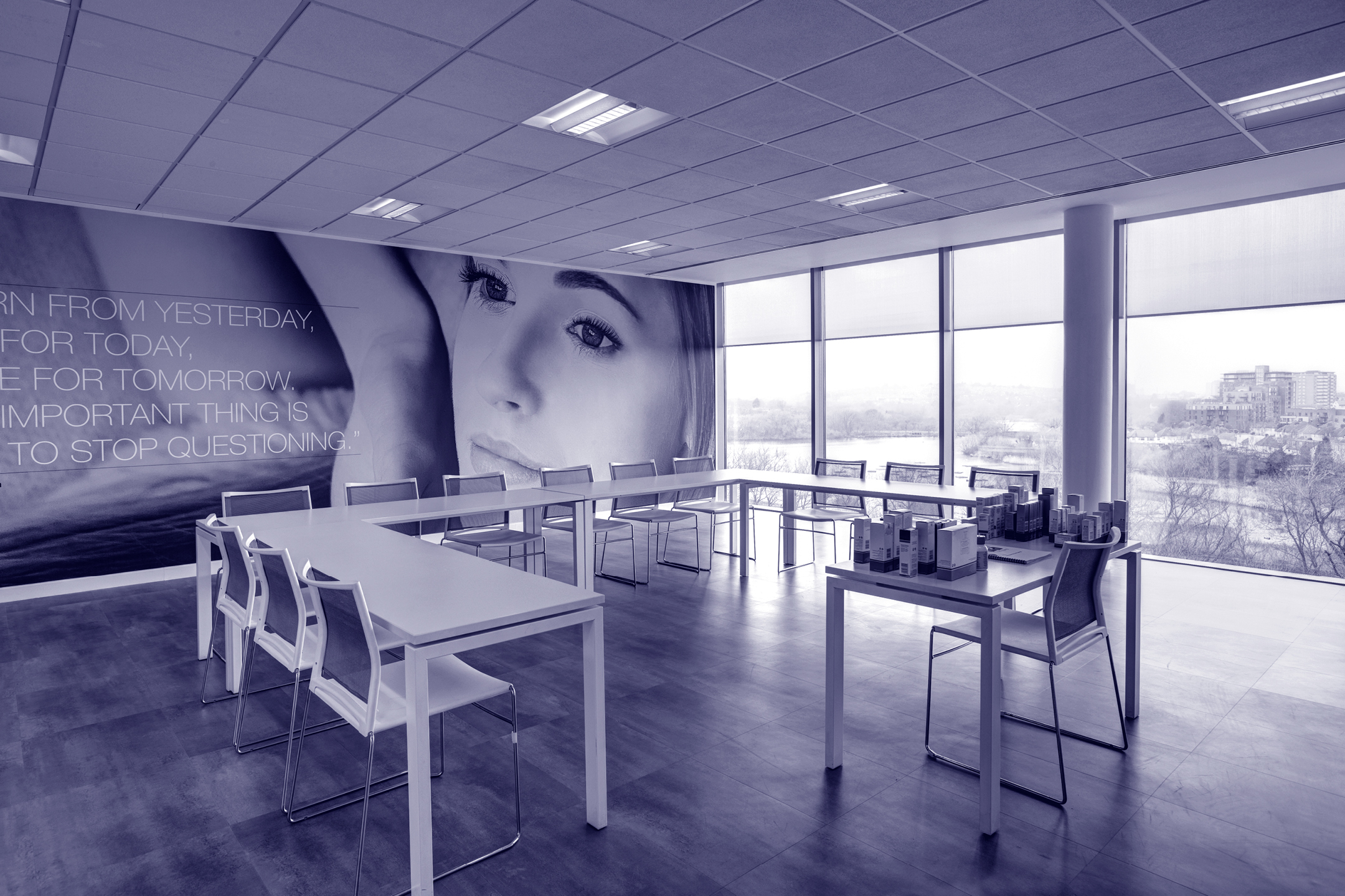 Log in - User Management